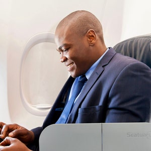 Seatuary Airplane Armrest Seat Divider - Etsy