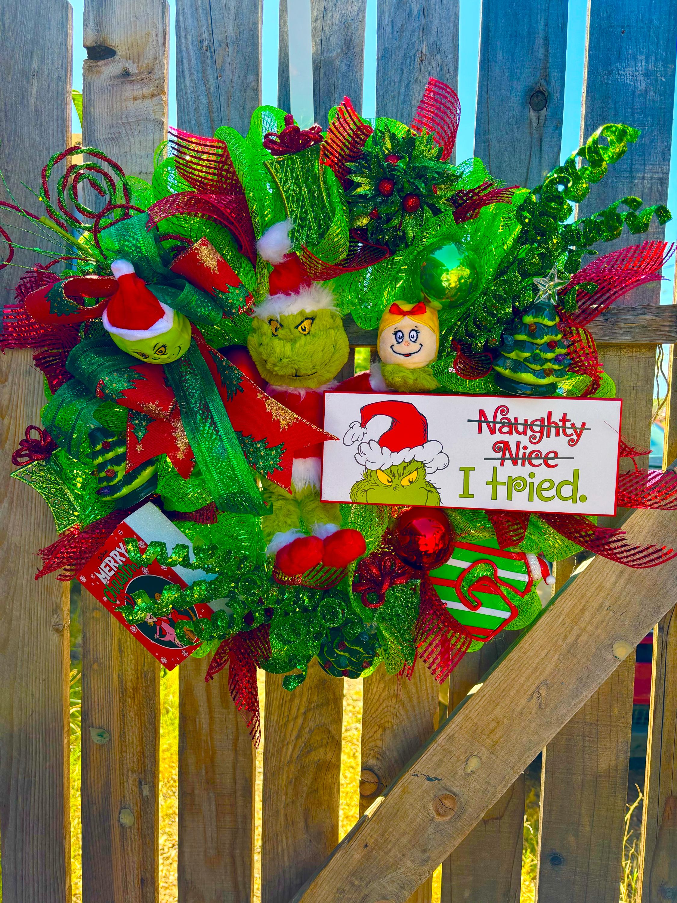 Grinch Christmas Wreath, How the Grinch Stole Christmas Door Wreath. 22 ...