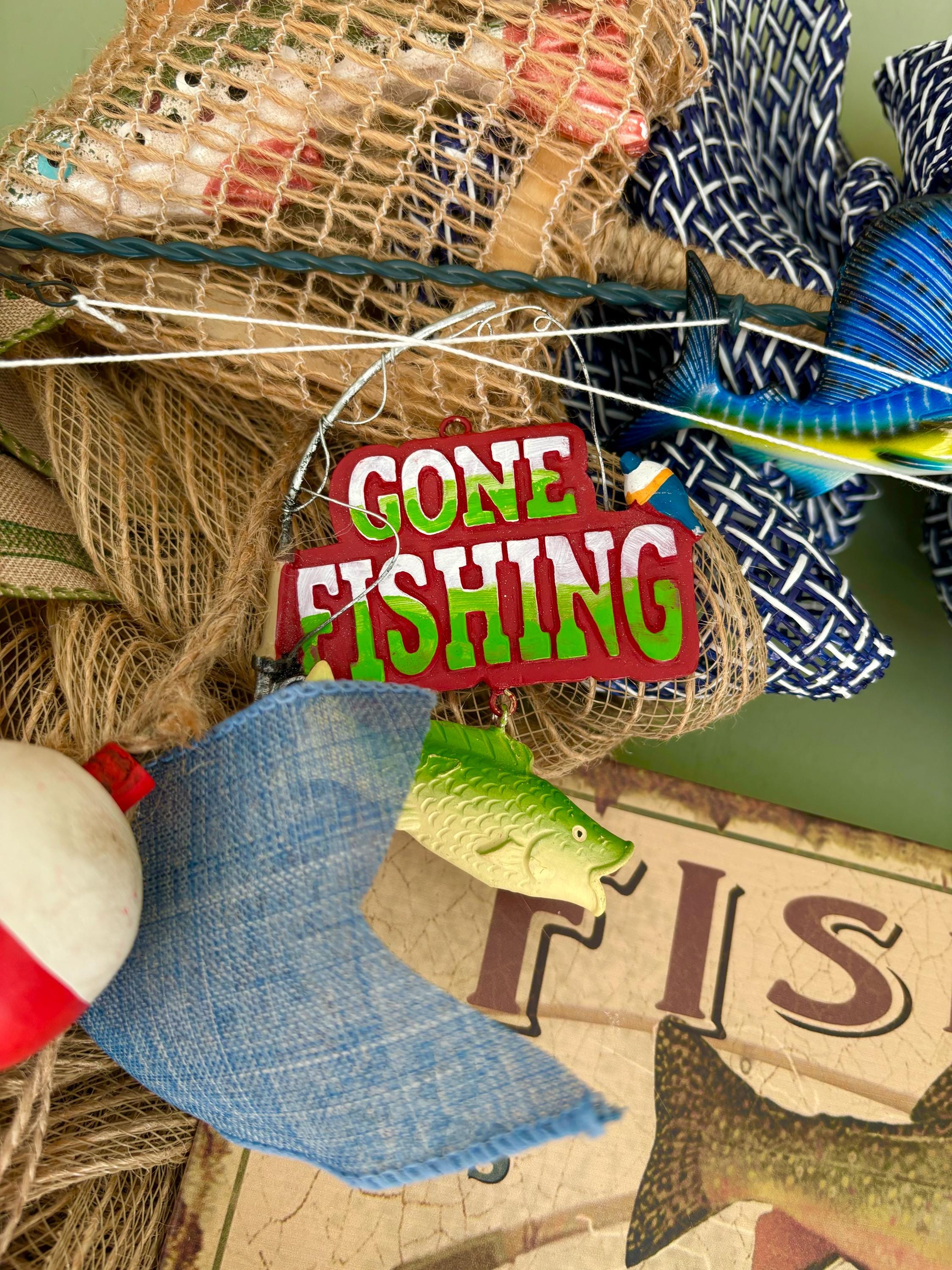 Fishing Door Wreath. Unique Fishermen Customizable Everyday 24 Inch ...