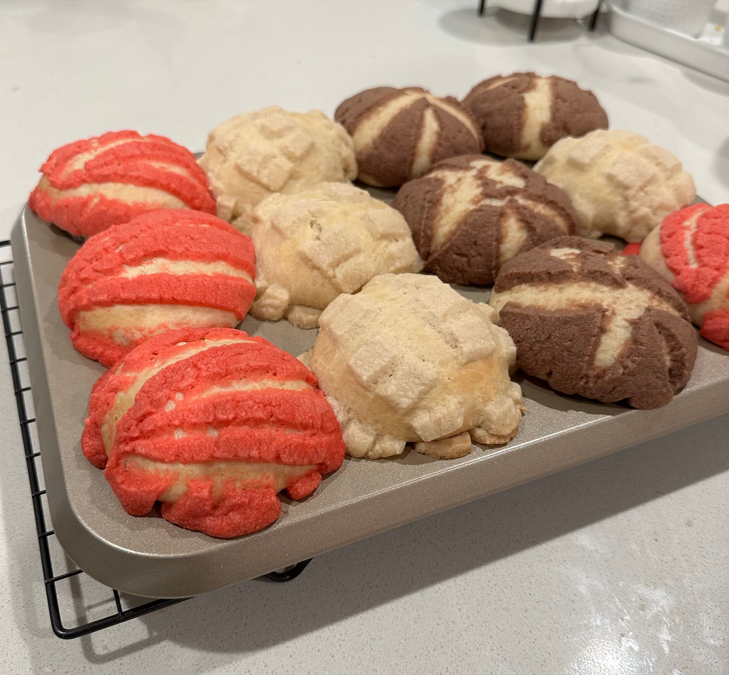 Concha Cupcakes - Etsy