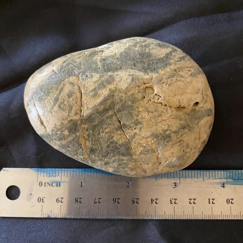 Hand Paint Rock Unique Gift One-of-a-kind Art Accent Piece - Etsy