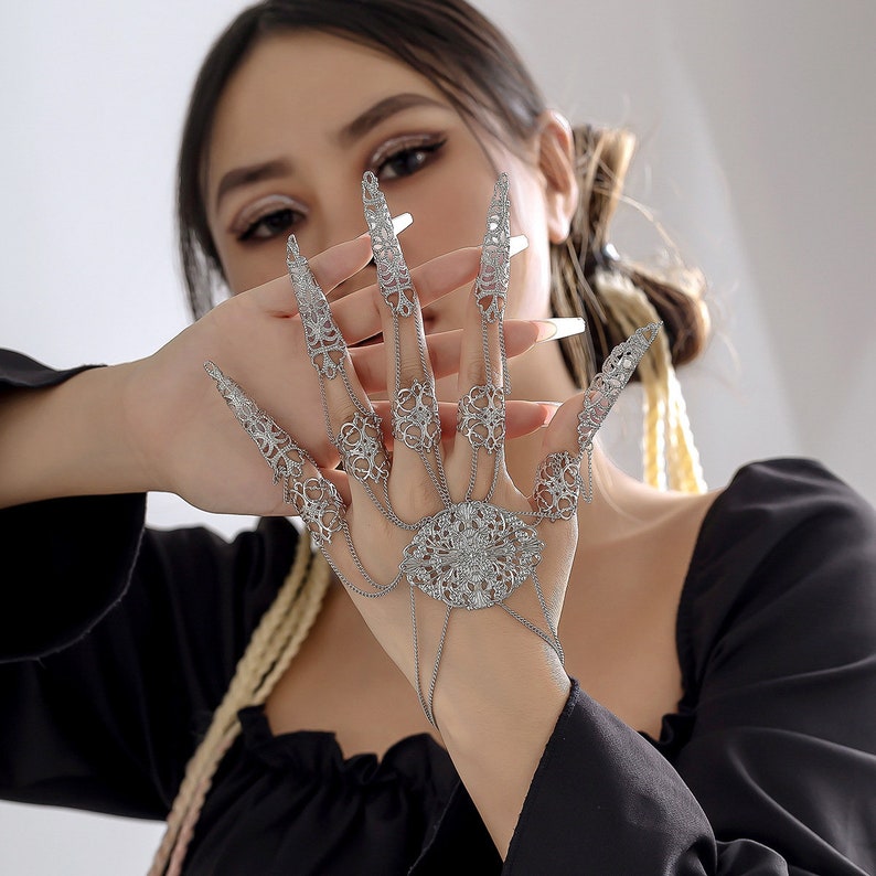 Cyberpunk Hand Finger Claws Bracelet Gothic Dark Hand Chain - Etsy