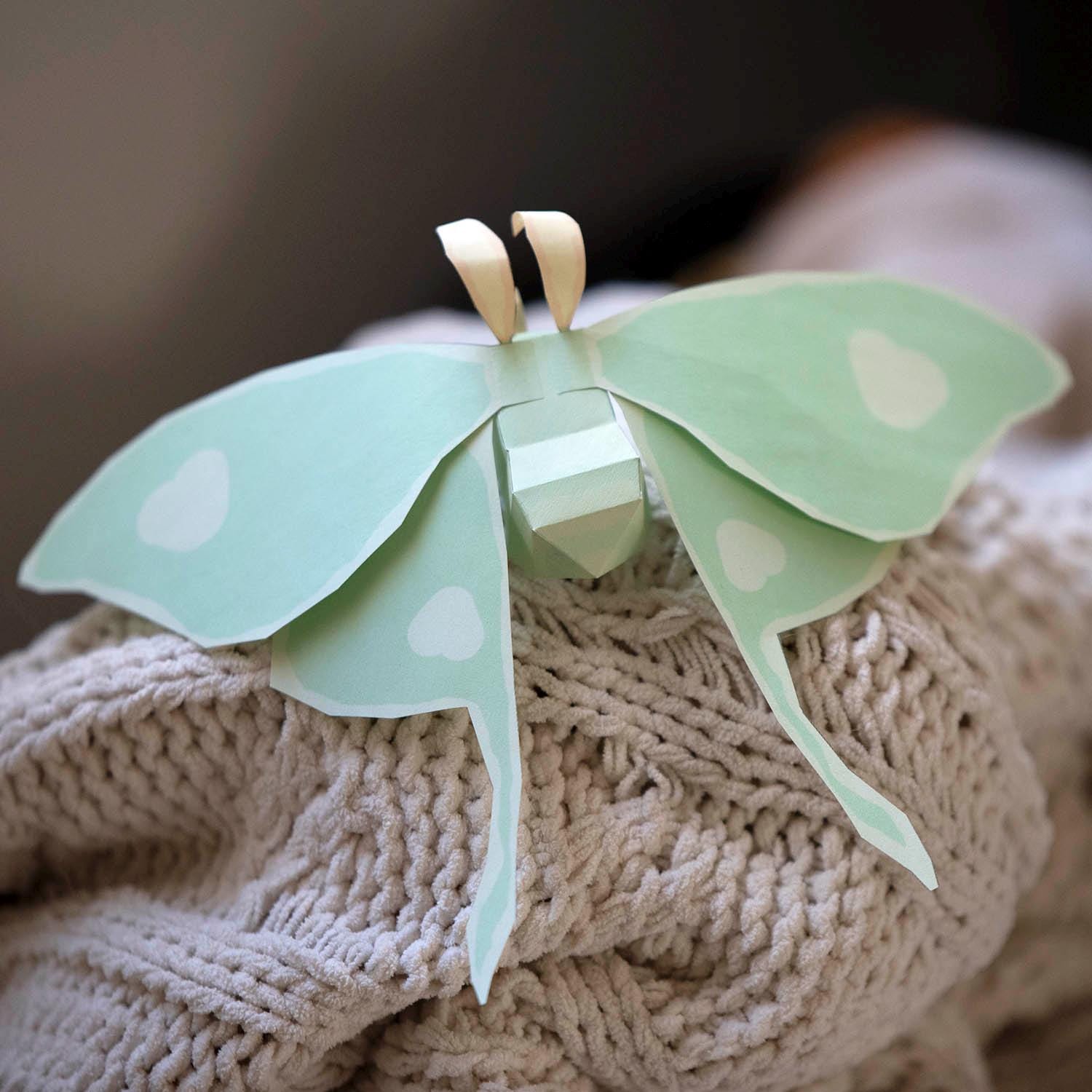 Luna and Atlas Moth Papercraft Pattern Set - Etsy