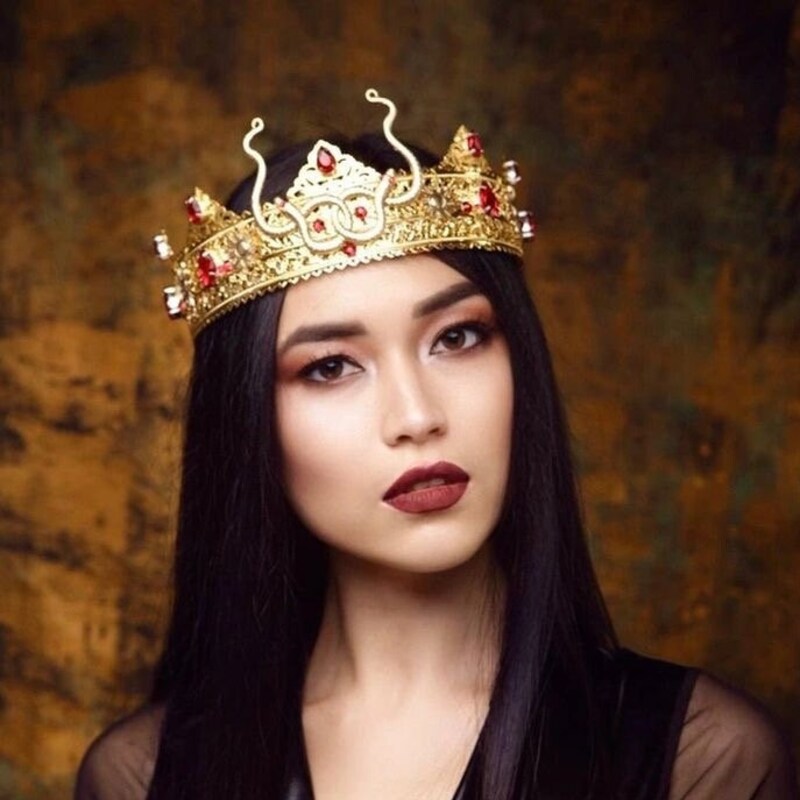 Red and Gold Crown - Etsy