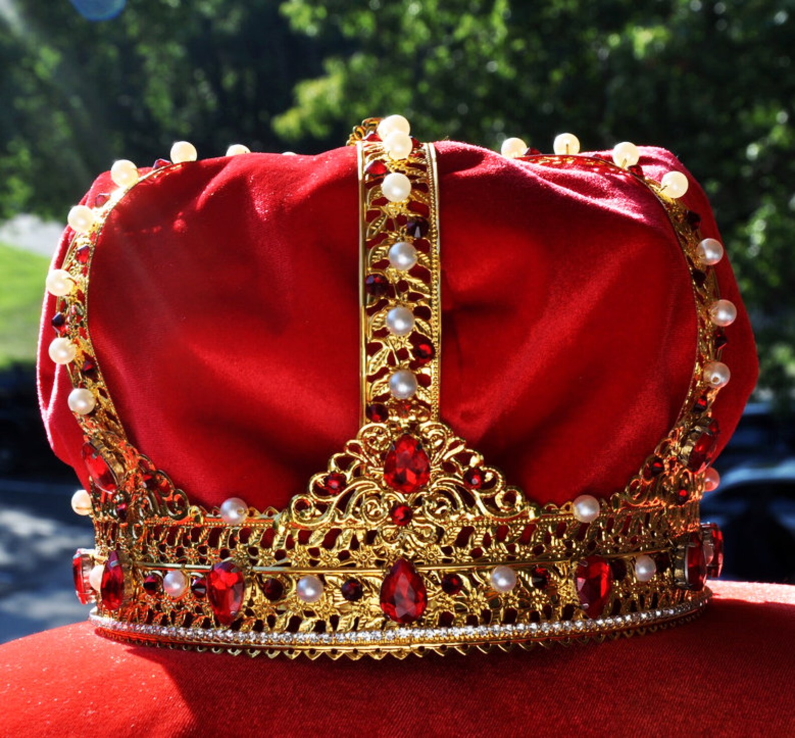 Red Velvet King Crown: Gold Medieval Baroque Headpiece Royal - Etsy