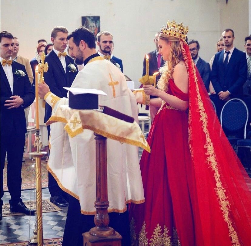 Couple's Wedding Crowns: Renaissance Baroque Style, Custom Stone Choice ...