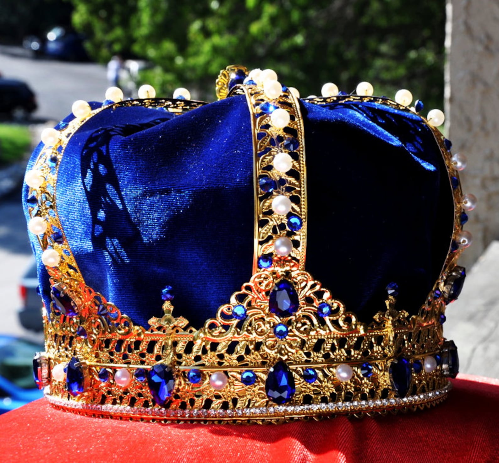 Red Velvet King Crown: Gold Medieval Baroque Headpiece Royal - Etsy