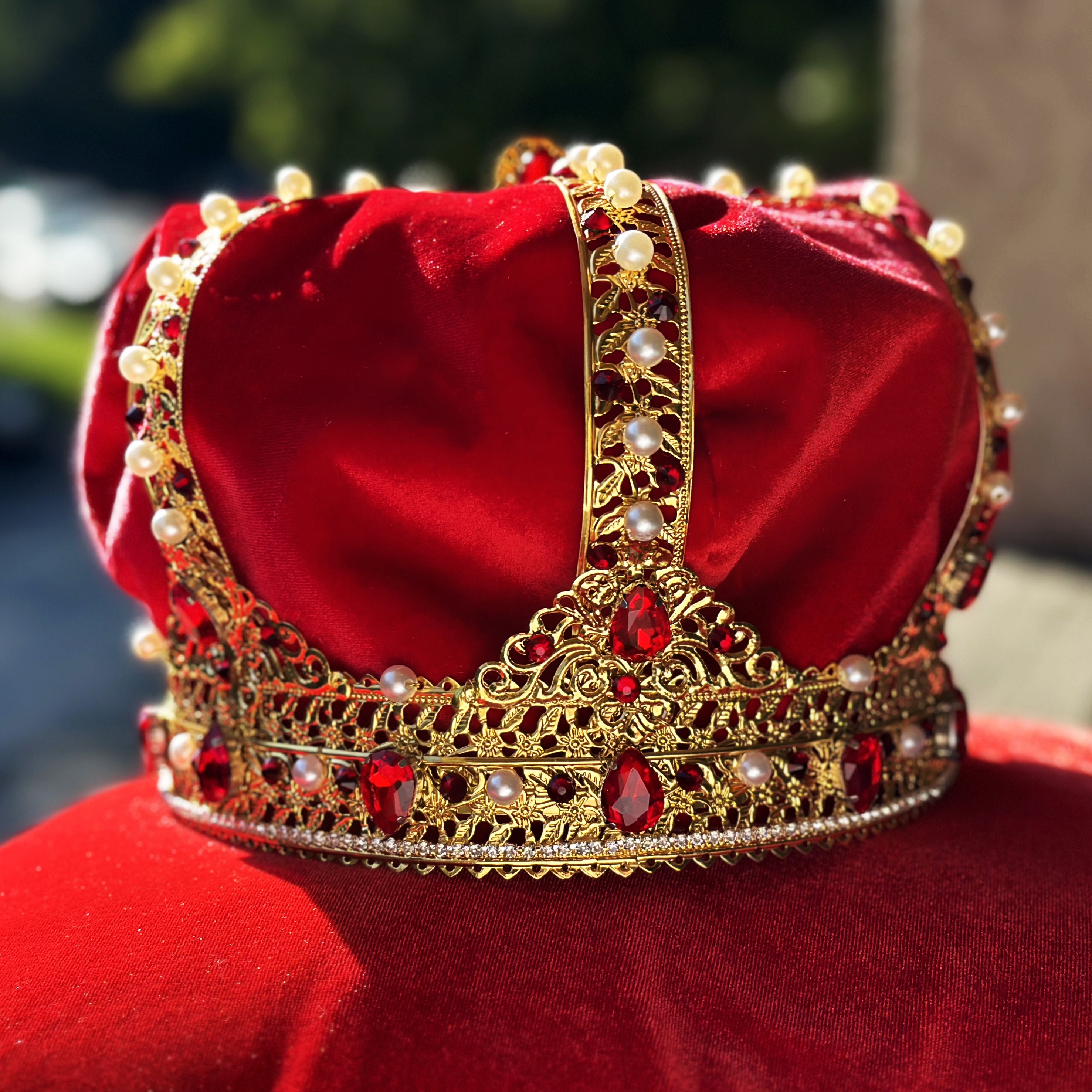 Red Velvet King Crown: Gold Medieval Baroque Headpiece Royal - Etsy