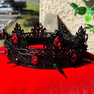 Black Spiked Gothic Crown: Chain King Crown, Cosplay Halloween - Etsy