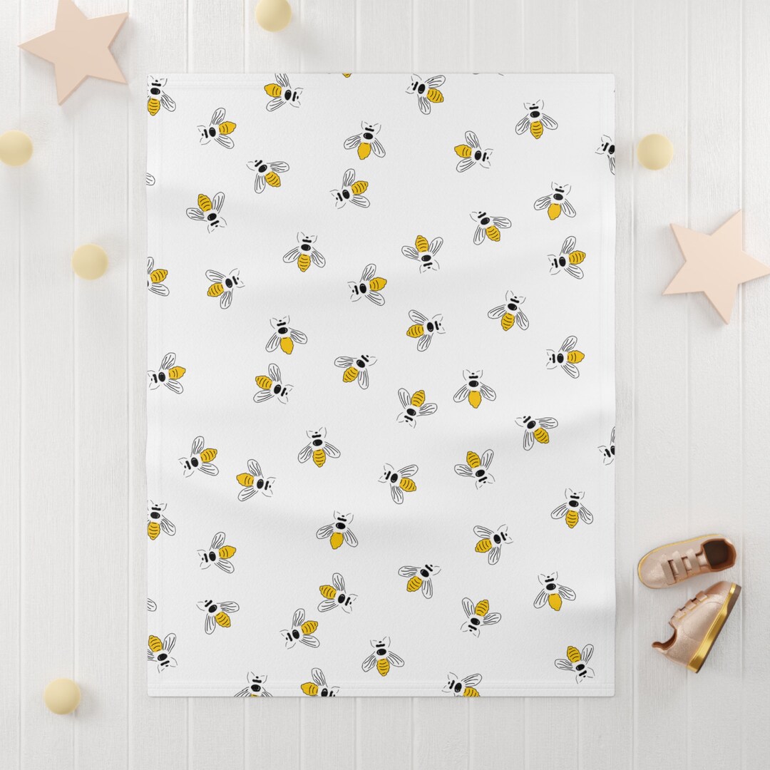 Cute and Cuddly Yellow Buzzy Bees Soft Fleece Baby Blanket, Gift ...