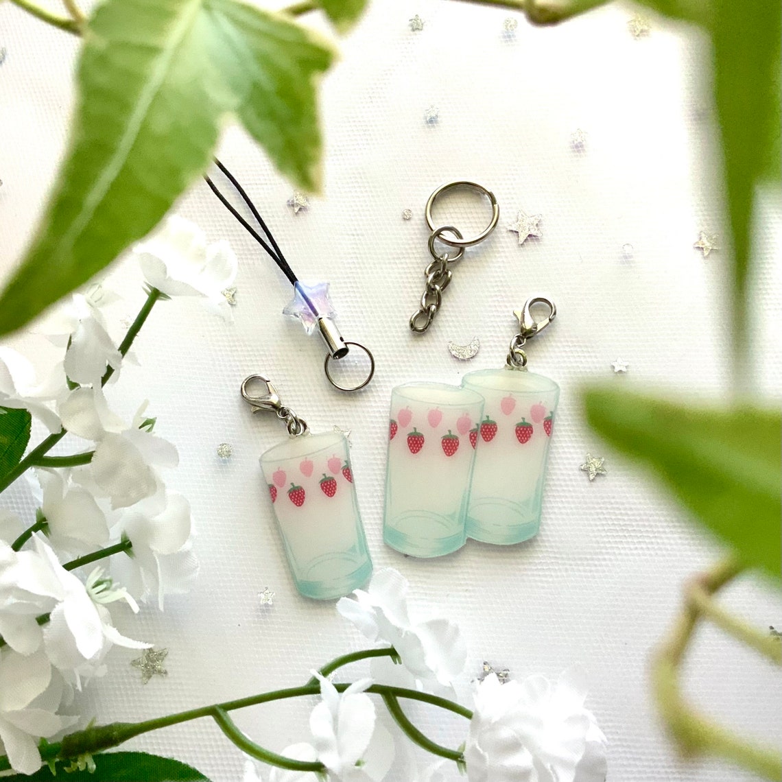Nana Strawberry Glasses Handmade Gift Anime Pin & Phone Strap Keychain ...