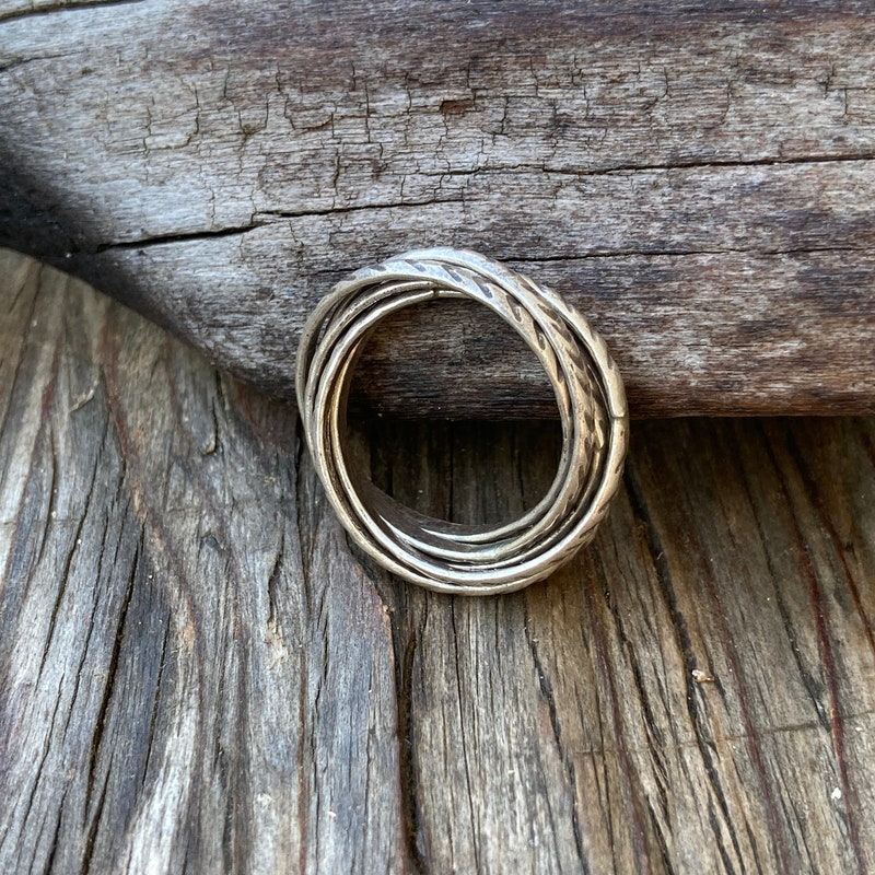 Overlapping Ring - Etsy