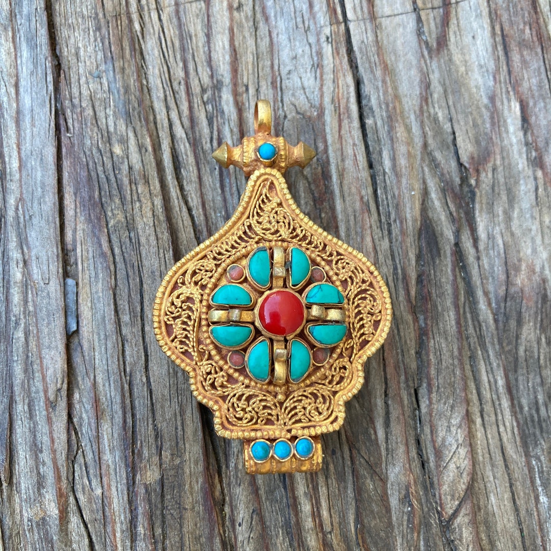 Tibetan Prayer Box Amulet Pendant Jewelry Container - Etsy