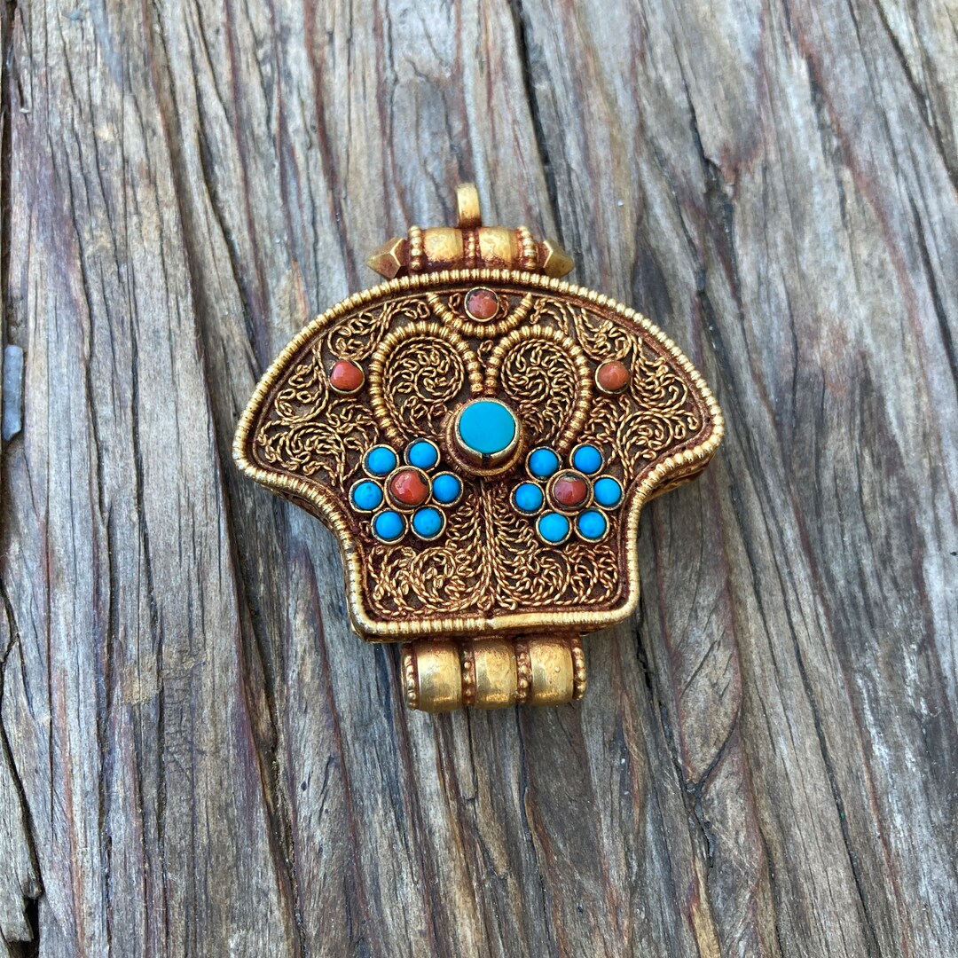 Tibetan Prayer Box Amulet Pendant Container Jewelry - Etsy