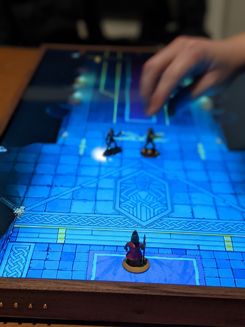 Dnd 32 Table Top TV 1080p Ultra-thin Handcrafted From - Etsy