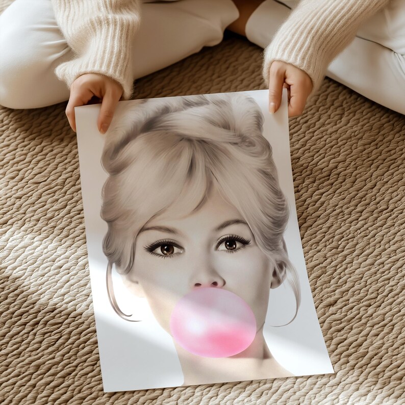 Brigitte Bardot Bubble Gum Portrait, Vintage Woman Fashion Wall Art, Classic Hollywood Artwork ...