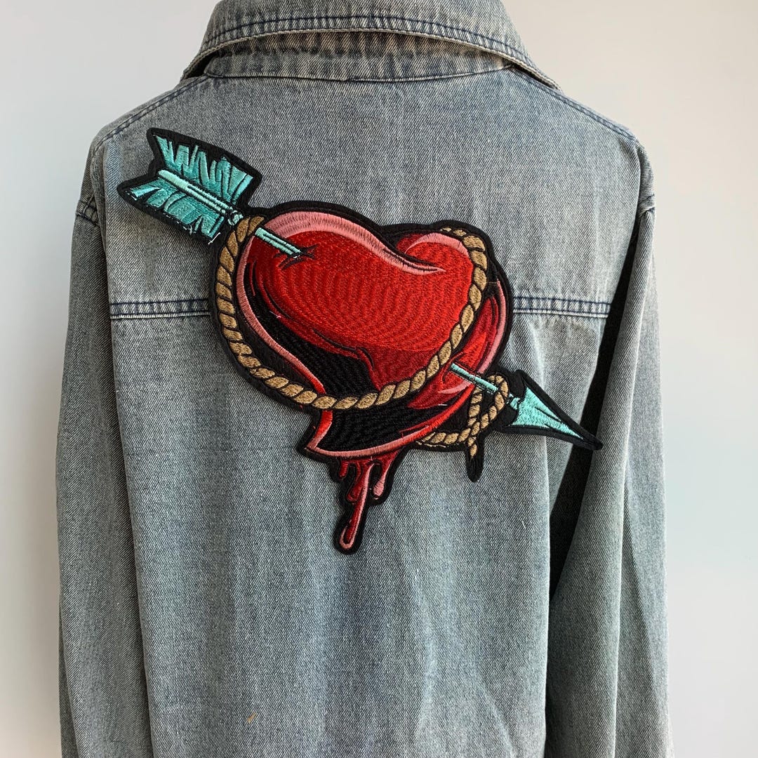 Sacred Heart Embroidered Patch – Red Heart With Arrow and Rope Iron-on ...