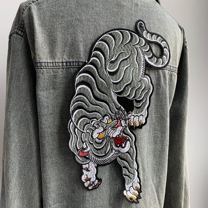 Japanese Tiger Embroidered Patch – Gray Mountain Tiger Iron-on Appliqué ...