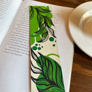 Minimal Green Aesthetic Bookmark Boho Style Bookmark Gift for Book ...