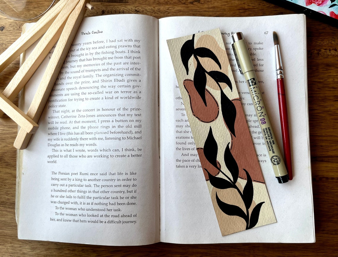 Minimal Boho Aesthetic Bookmark Gift for Book Lovers College/ School ...