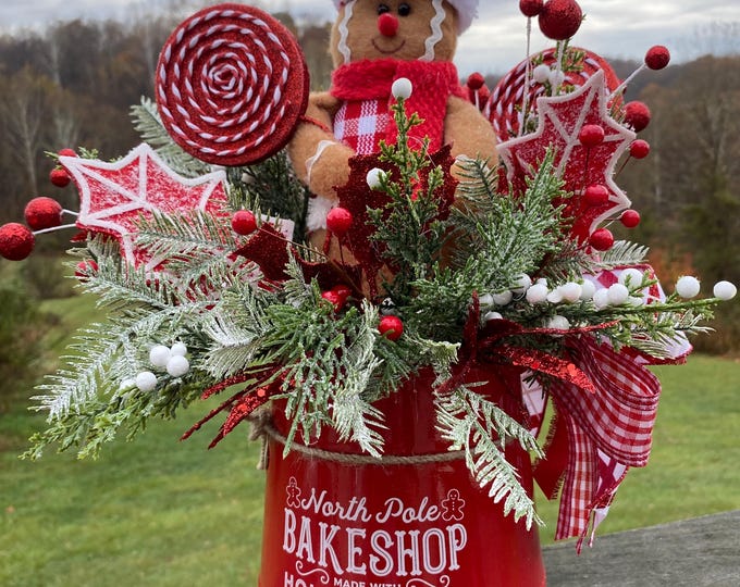 Gingerbread Centerpiece, Christmas Centerpiece, Table Top Centerpiece ...