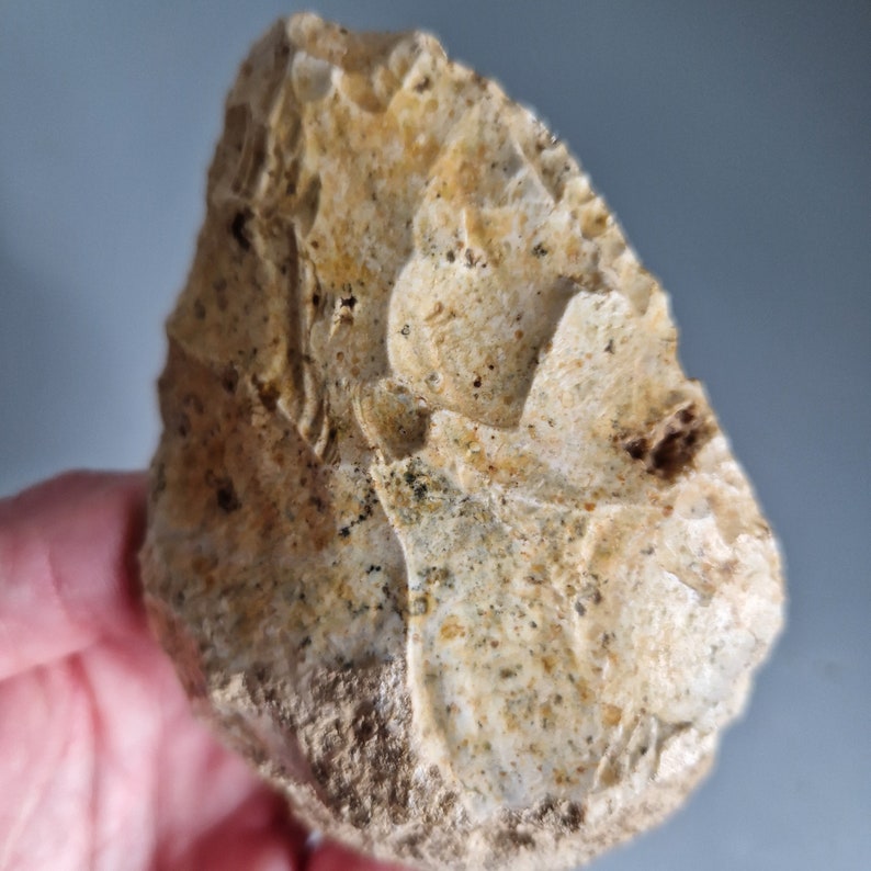 Mousterian Traditonal Acheulean MTA Handaxe / Biface. Pear Shape. From ...