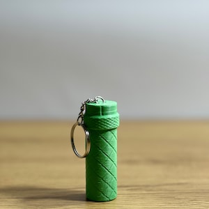 Keychain Pill Box, Capsule Filling, Pill Case for Small Object, Gift ...