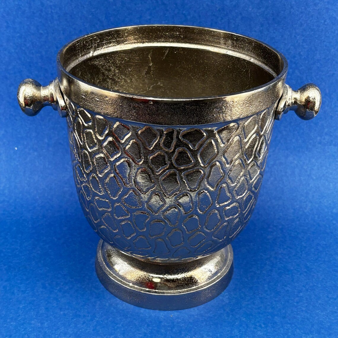 Embossed Giraffe Print Ice Champagne Bucket | Unique Planter - Etsy
