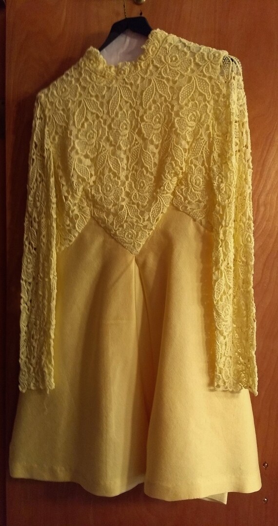 RARE Vintage 1960-1970's Mr. Frank Yellow Lace Mini D… - Gem