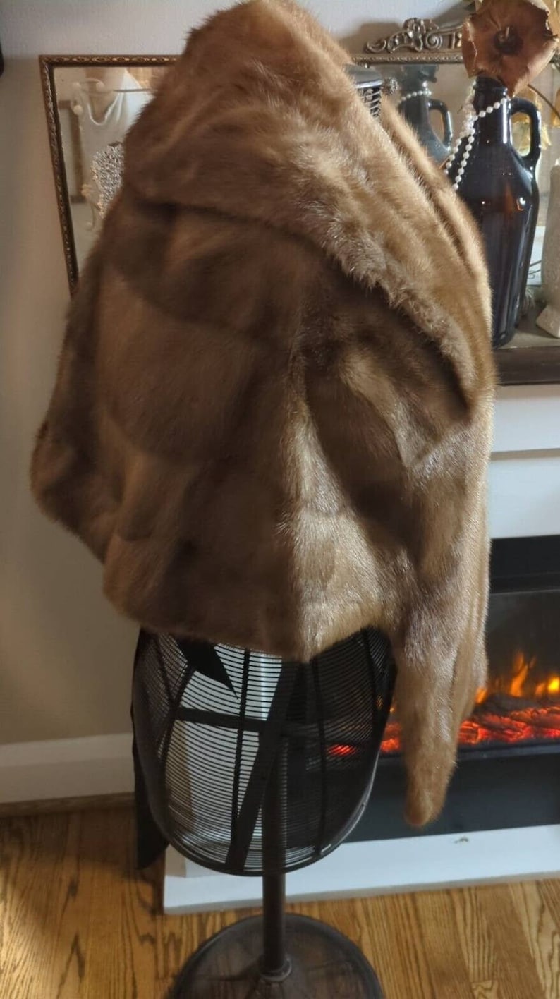 Vintage Kent Fishers Furs 1940s Natural Mink Shawl/jacket - Etsy