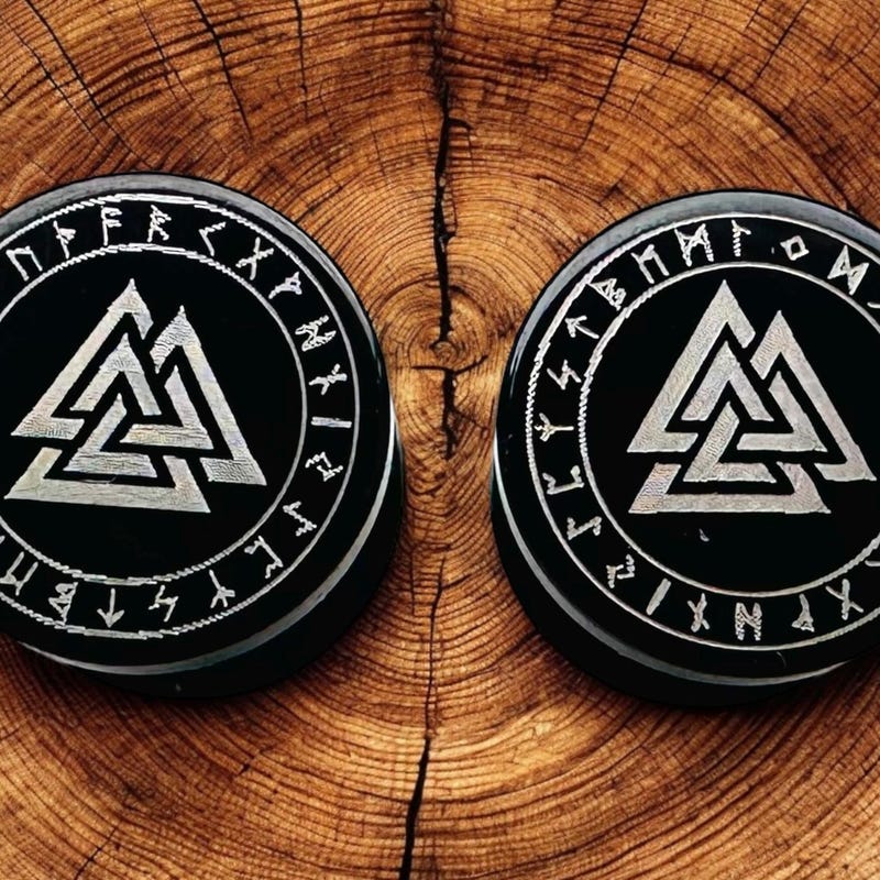 Valknut - Etsy