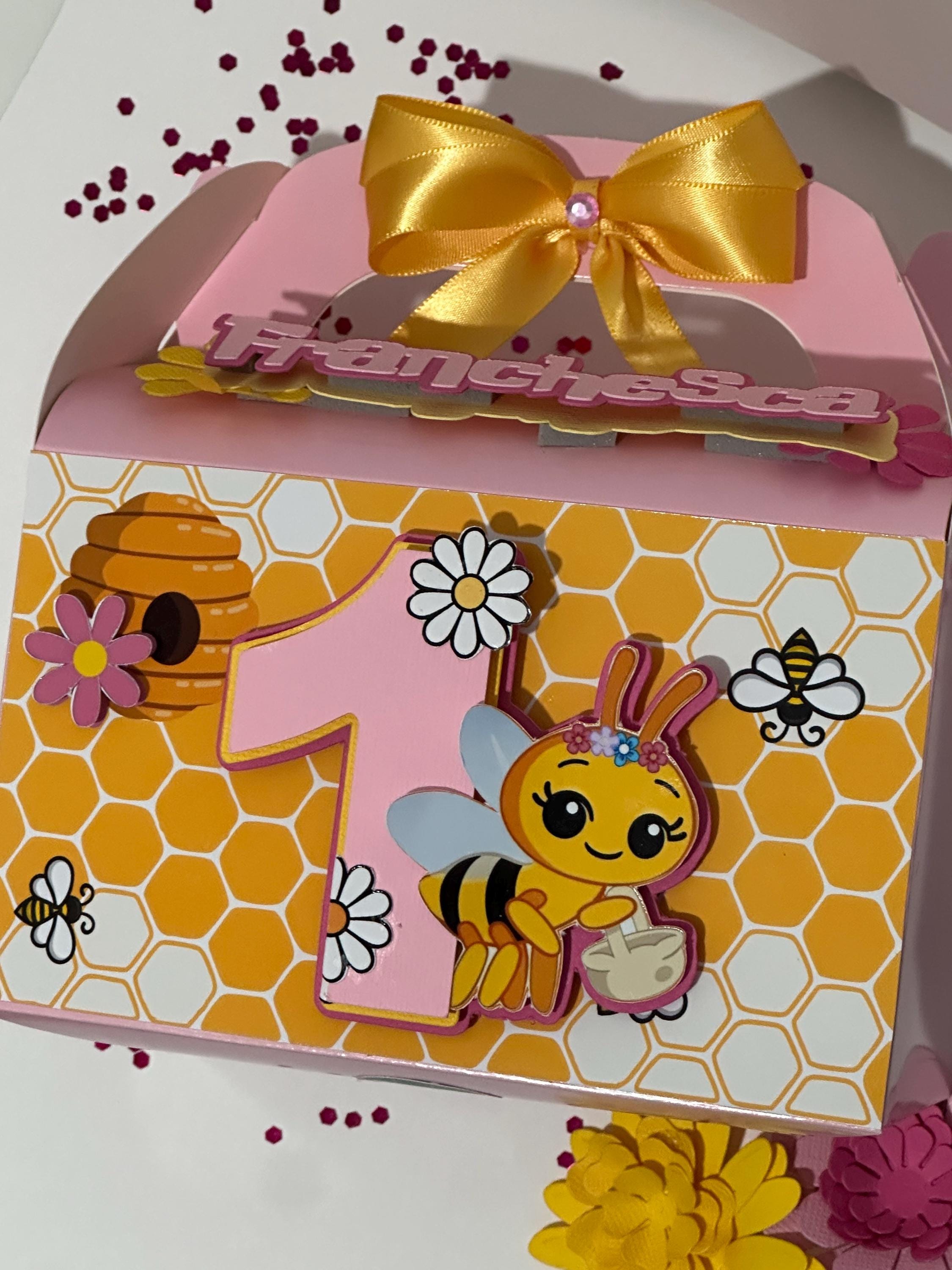 Custom Bumblebee Gable Boxes: 3D Party Favor, Set of 6 - Etsy