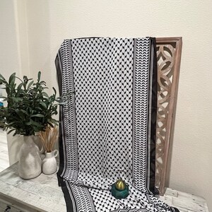 Kuffiya Print Scarf Keffiyeh Hijab Kufiya Head Covering Palestinian ...