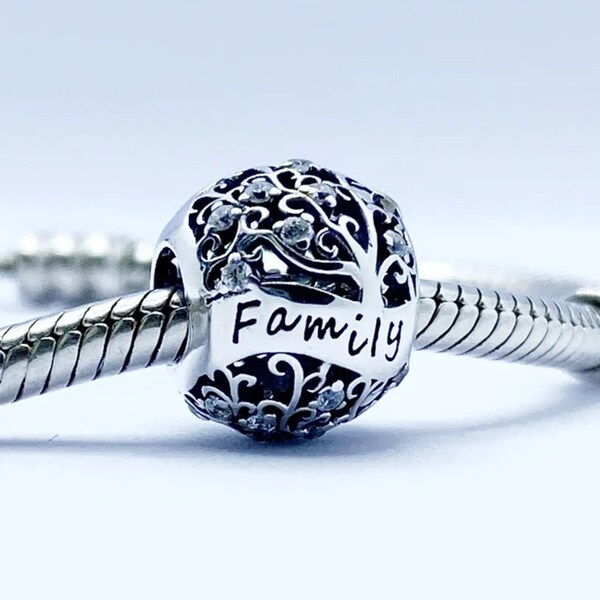 Pandora Family Tree Necklace - Etsy