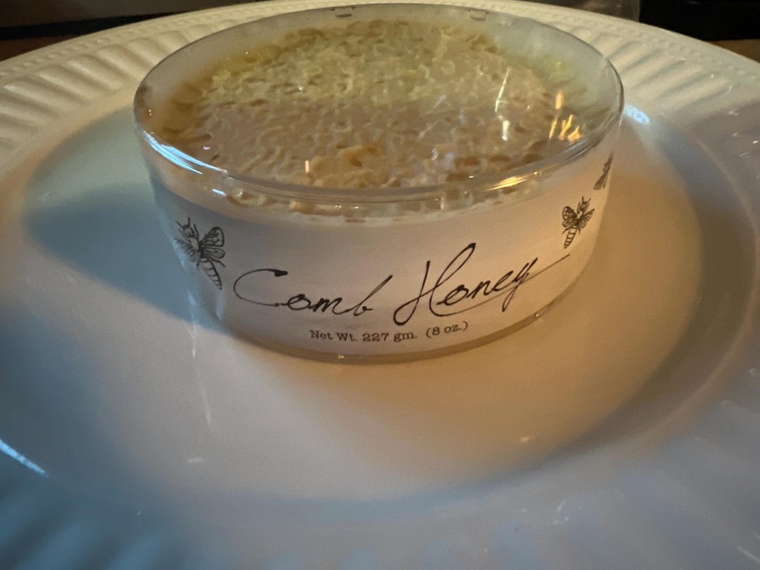 Raw Honeycomb/ross Round Honey- 8 OZ Honeycomb - Etsy