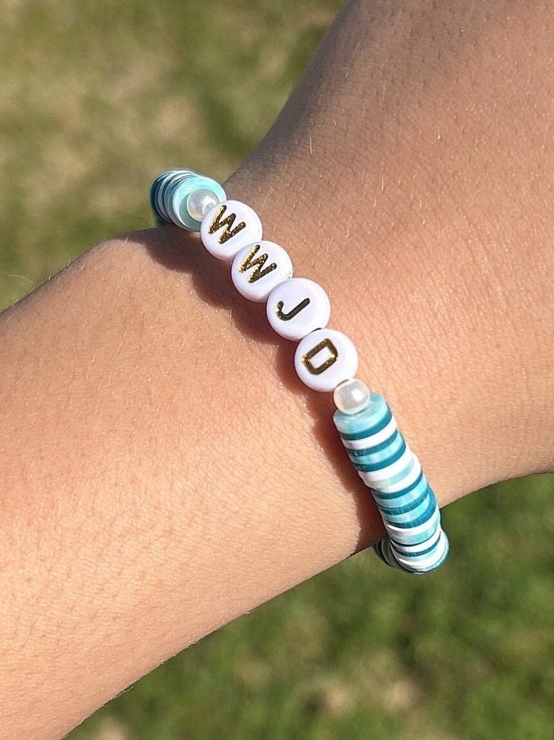 Heishi WWJD Bracelet Blue, Teal, and White Clay Bead Summer Preppy ...