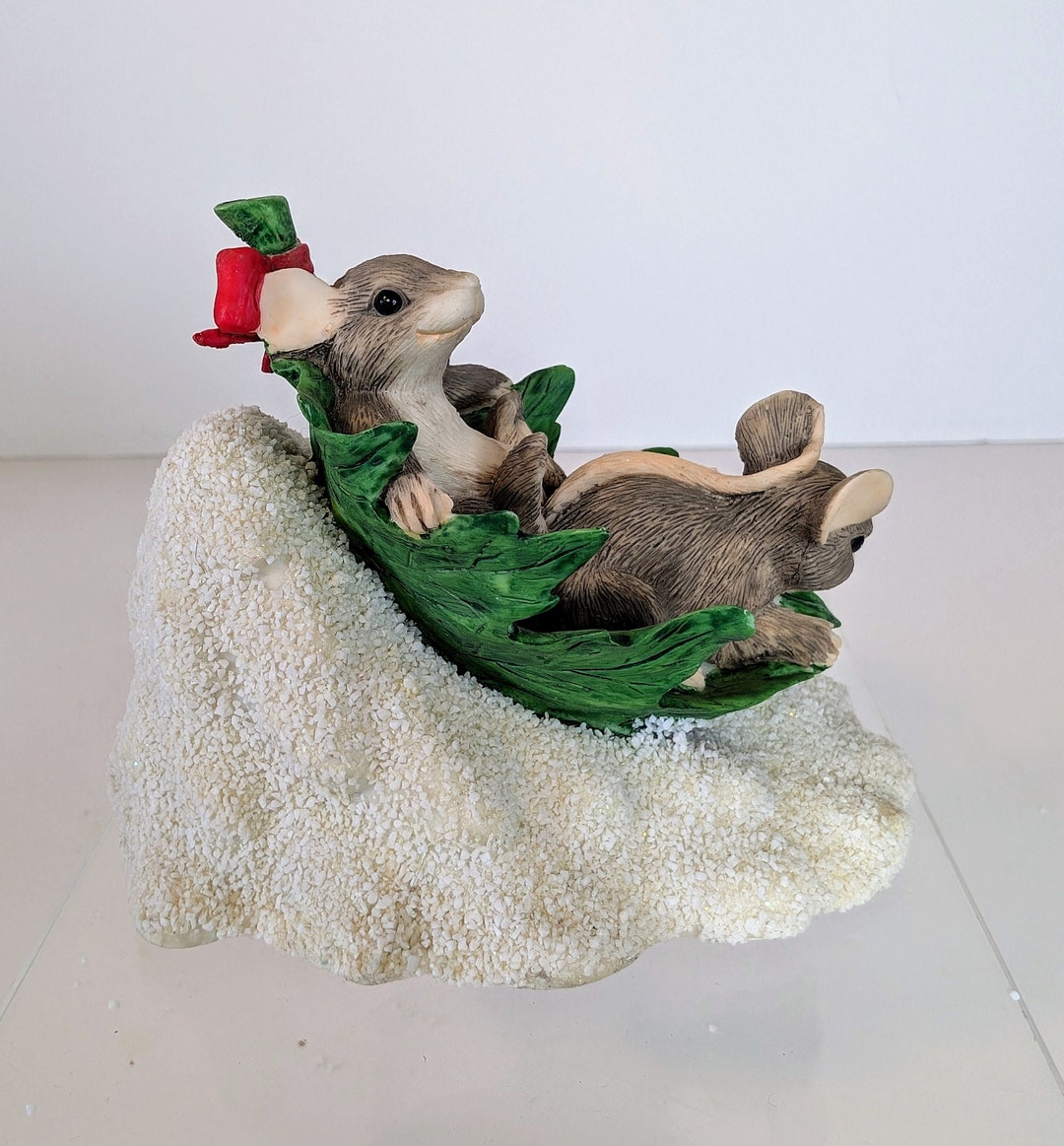 Christmas - Charming Tails / Flying Leaf Saucer Figurine - Etsy