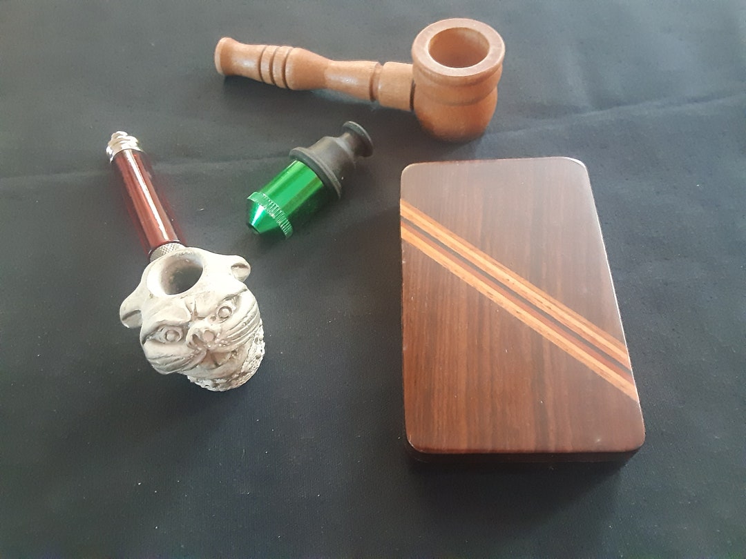 Vintage 1970's Hippie Pipe Lot. Wood Pipe, SAT Ceramic Bud the Bulldog ...