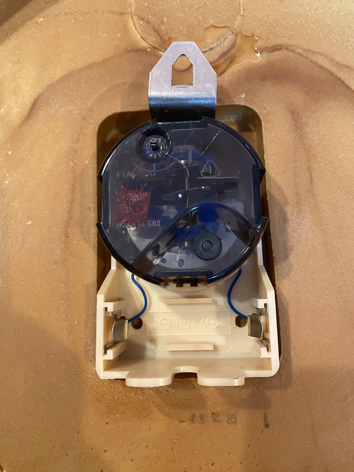 Vintage Plastic Barrel Battery Operated Wall Hanging Clock - Etsy