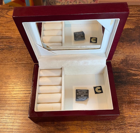 Vintage Cherry Wood Clamshell Travel Jewelry Box with… - Gem