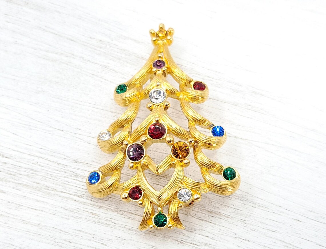 Vintage MONET Goldtone Christmas Tree Brooch: Rhinestone Ornaments - Etsy