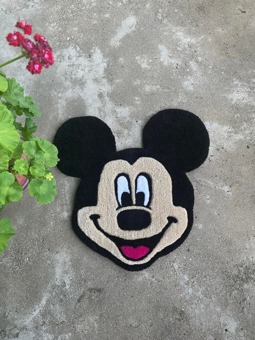 Handmade MICKEY MOUSE Tufted Rug, Nursery, Anime, Living Room. Soft and ...