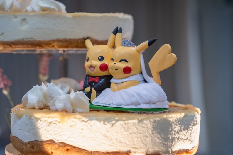 Pikachu Dressed as a Bridal Couple With Base - Resin 3D Printing -cake ...