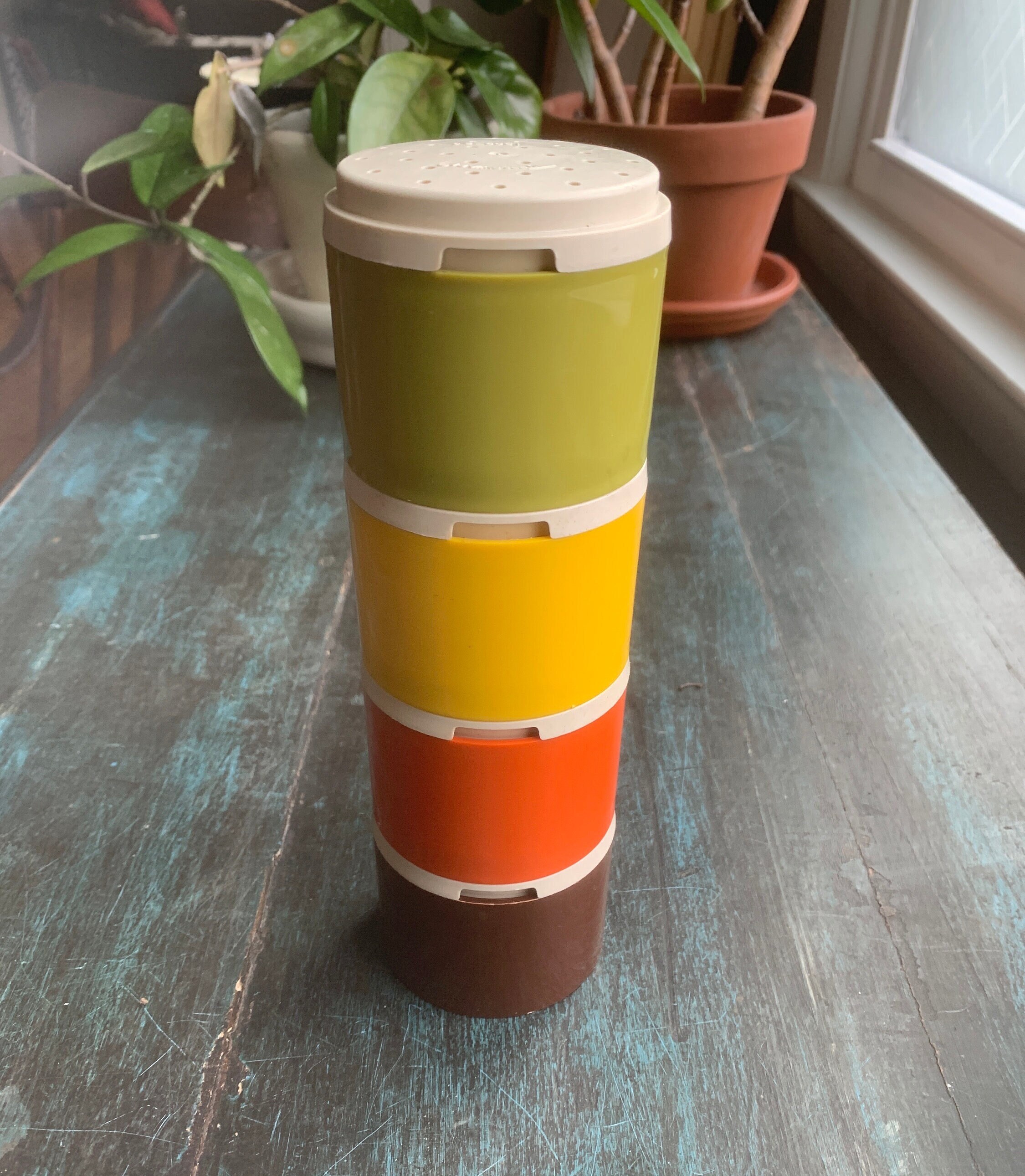 Vintage Tupperware Stackable Spice Shakers set 4 Harvest - Etsy