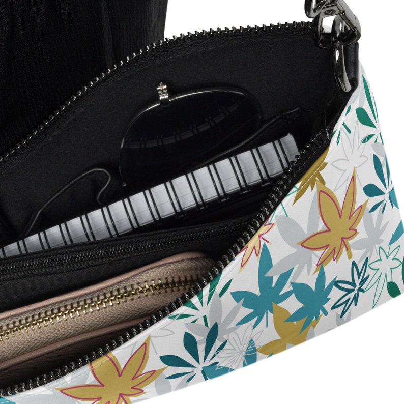 Cannabis Crossbody Bag. Weed Leaf Purse Pot Leaf Carry On - Etsy