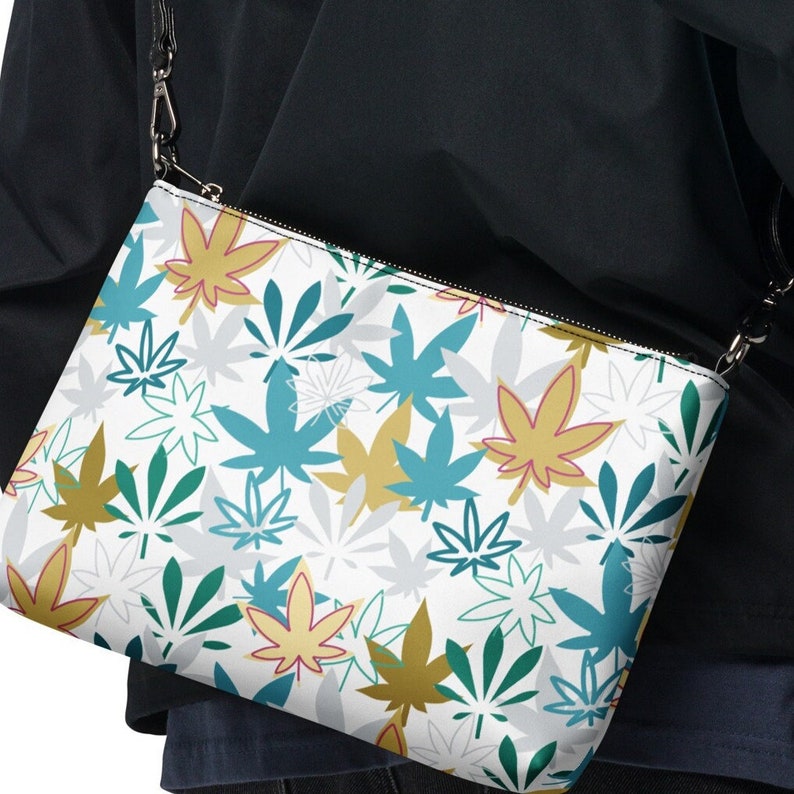Cannabis Crossbody Bag. Weed Leaf Purse, Pot Leaf Carry On, Cannabis ...