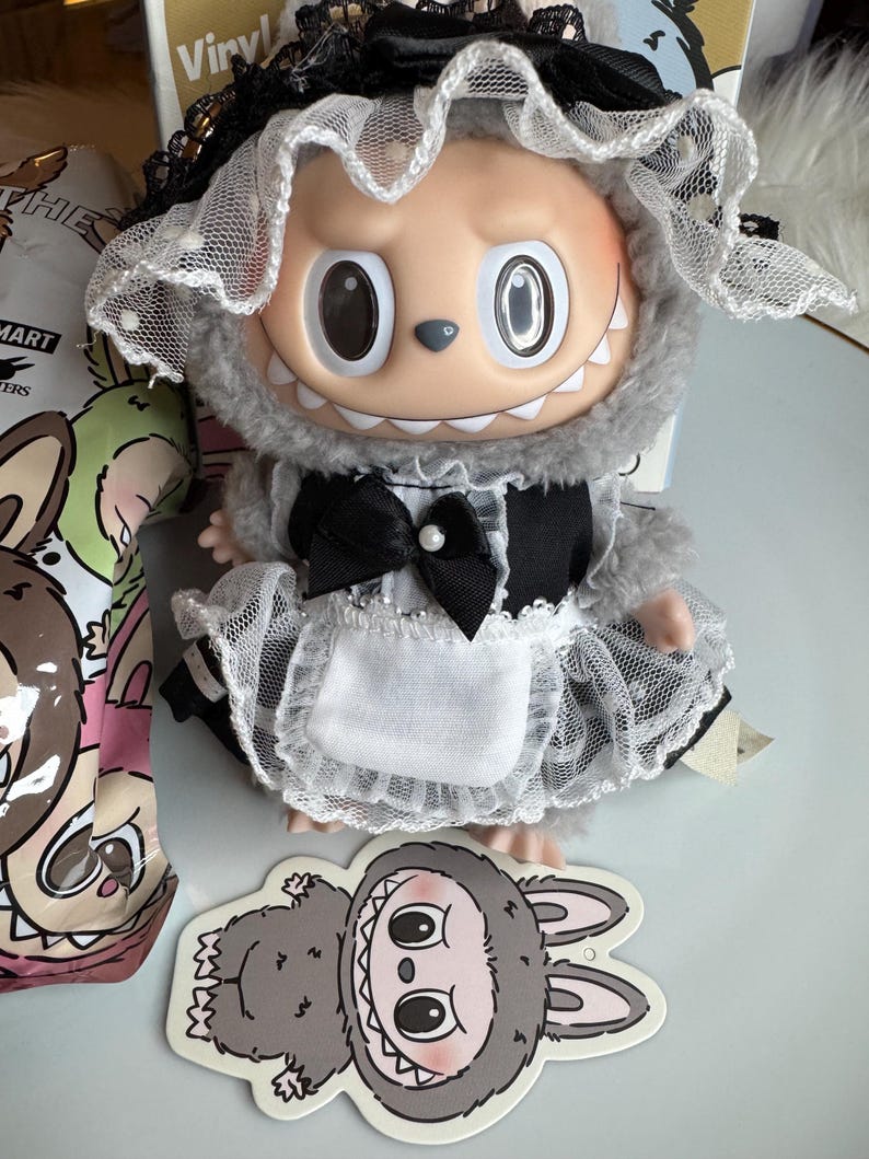 DIY Handmade Outfits With Popmart Labubu and Hand-drawn Lbubu Handbag ...