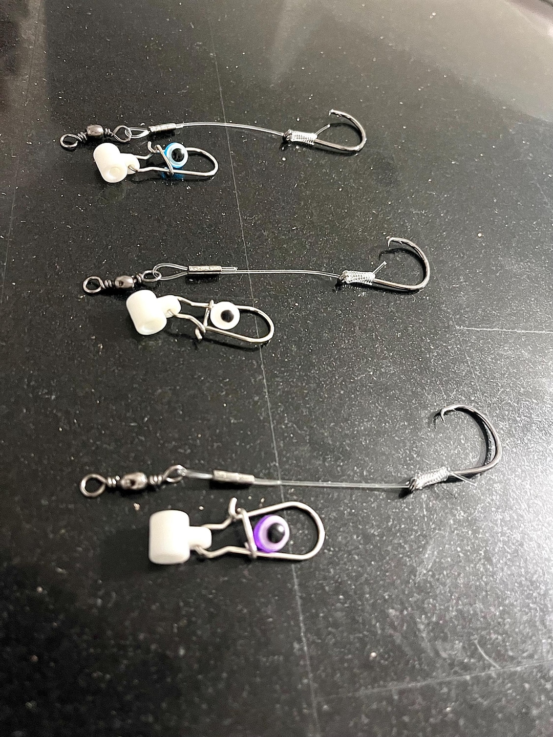 3 Pack Lite Red Drum Fishing Rigs Fish Finder 60LB Mono Snelled 5/0 ...