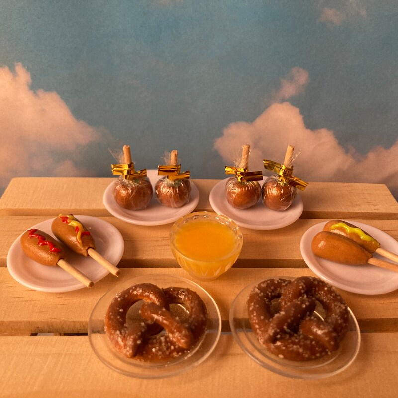 Realistic Miniatures - Etsy