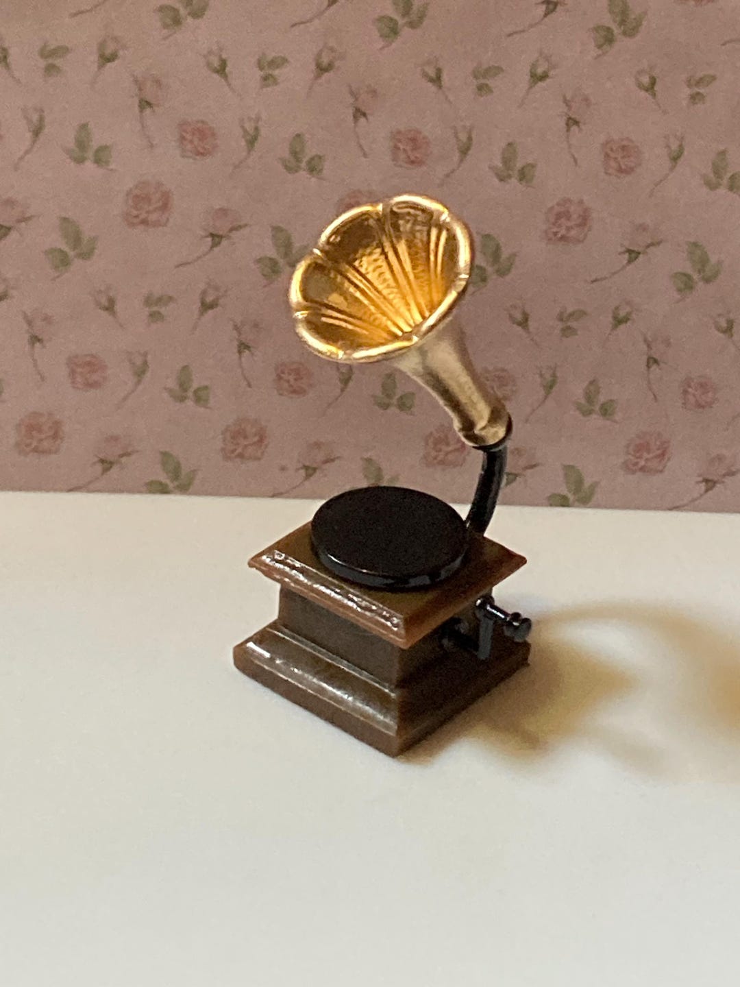 1:6 Scale Gramophone - Realistic Dollhouse Miniature Accessory - Etsy